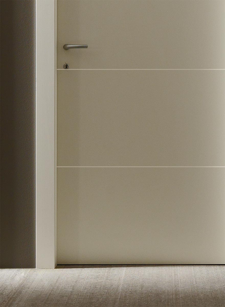 Porta in Stile Moderno Incisa Laccata Slam | Door2000